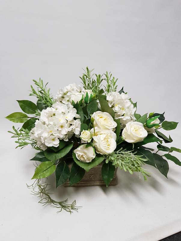 Artificial Flower Arrangement "Esther" - Desflora